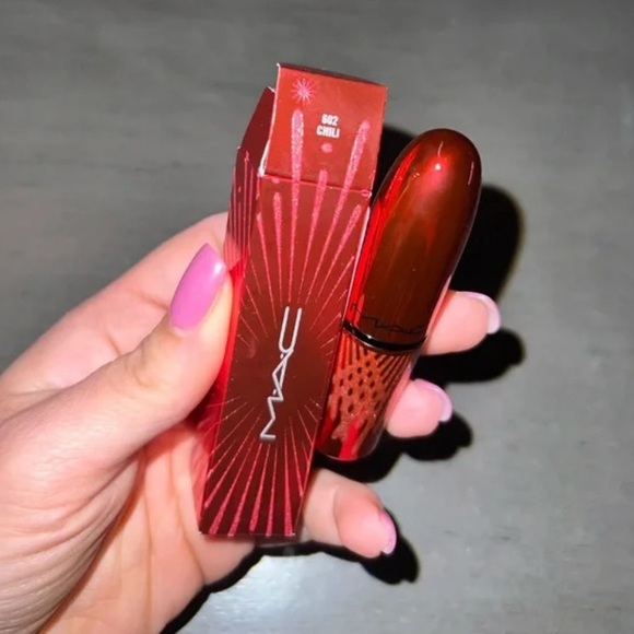 MAC Cosmetics | Makeup | Nwt Mac Cosmetics Chili Matte Lipstick Special ...